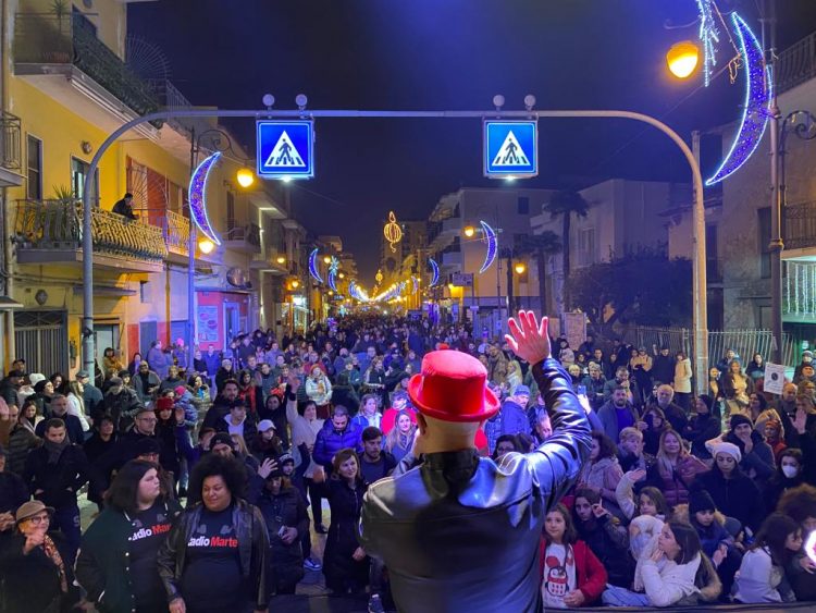 Oltre 1500 presenze per la Notte Bianca del Commercio di Scafati ...