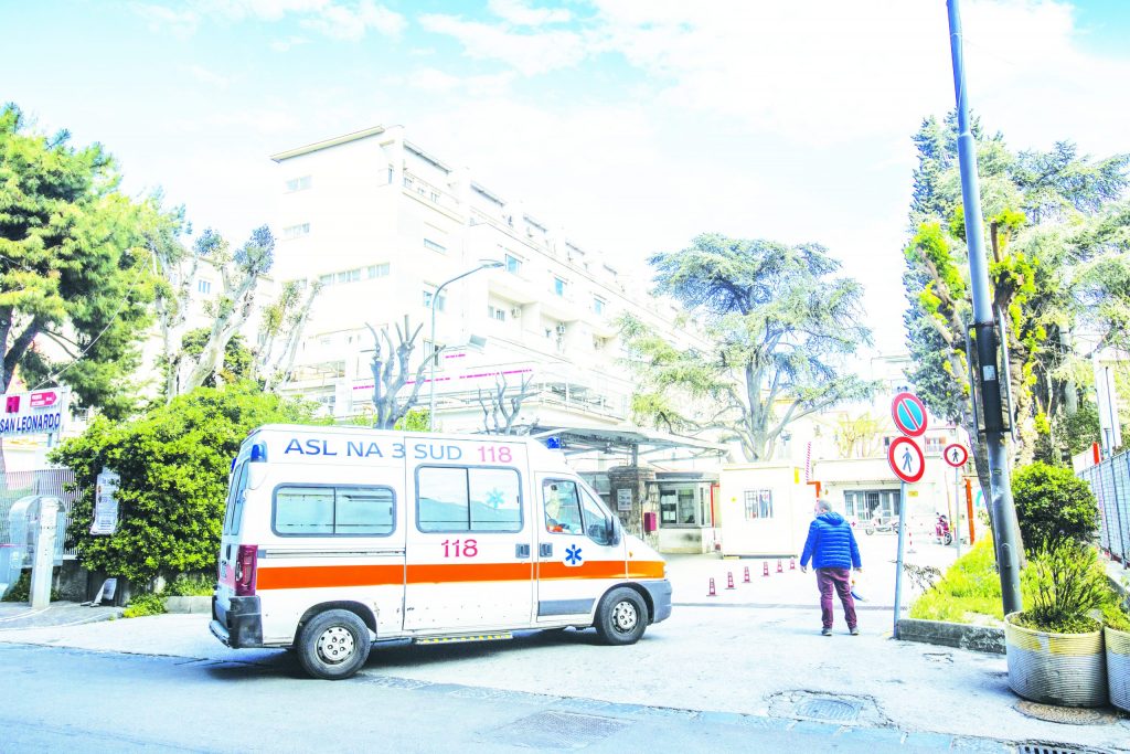 Tragedia a Torre Annunziata, neonata muore a causa di una crisi respiratoria - Metropolisweb