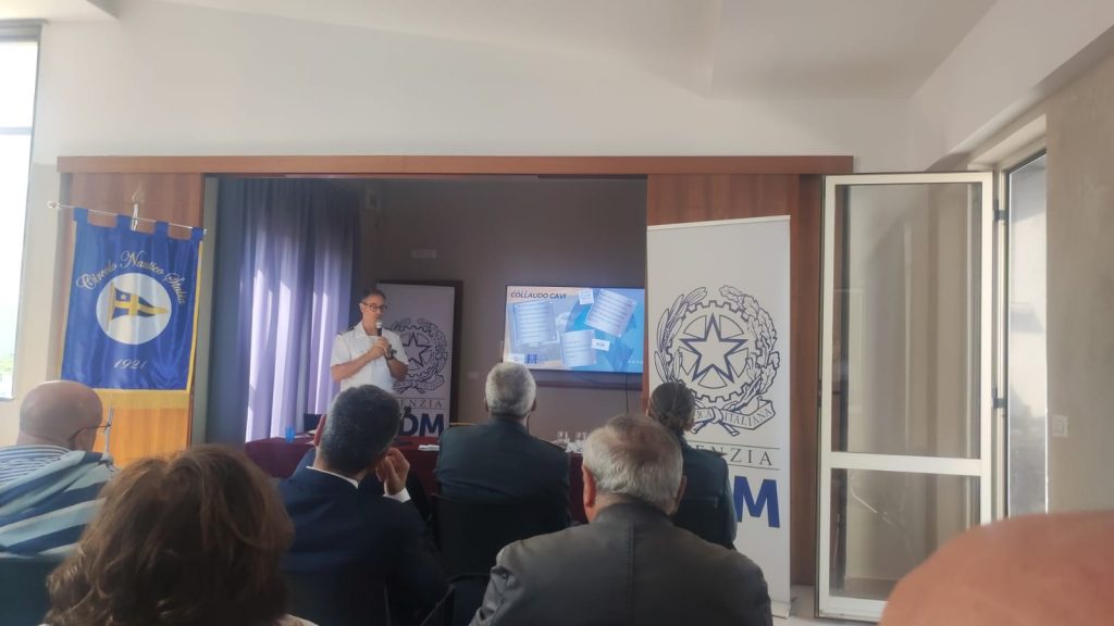 Castellammare. Droni militari e cavi satellitari, Maricorderia svolta e ...