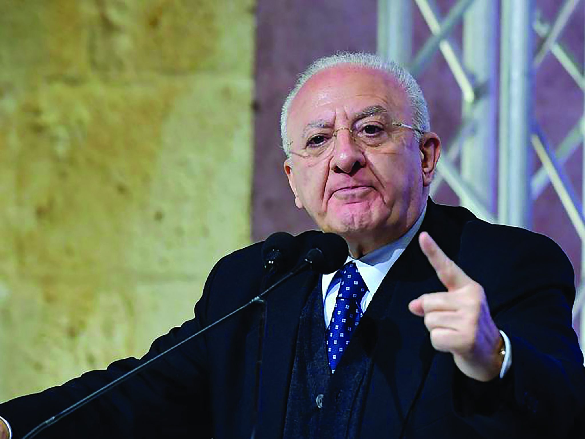 De Luca: «Conte artefice del successo, può aprire un ciclo» - Metropolisweb