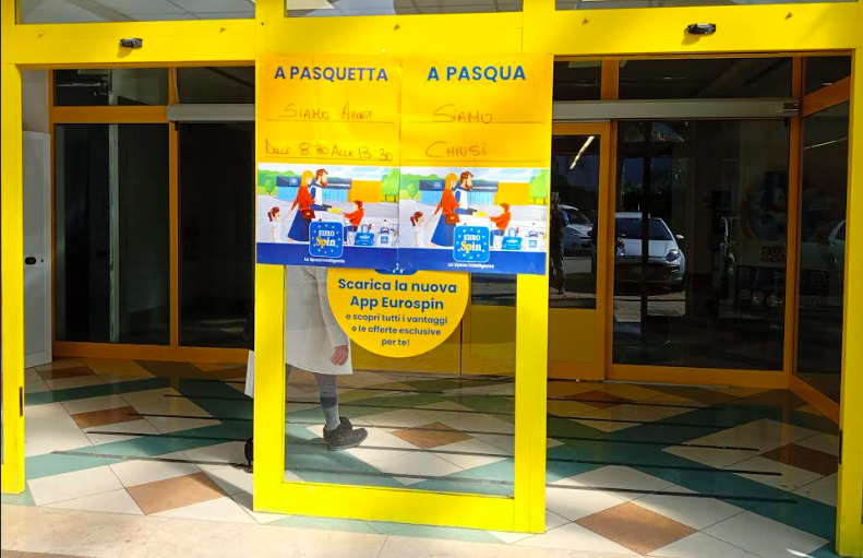 Nocera Inferiore, tre colpi di pistola contro le saracinesche dell ...