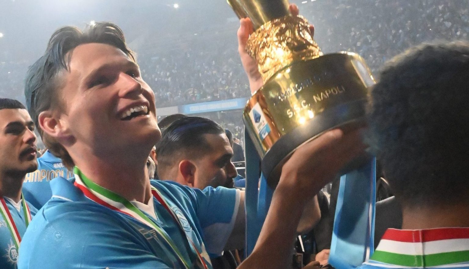 Il sindaco di Napoli: "I tifosi azzurri andranno a Cremona" - Metropolisweb