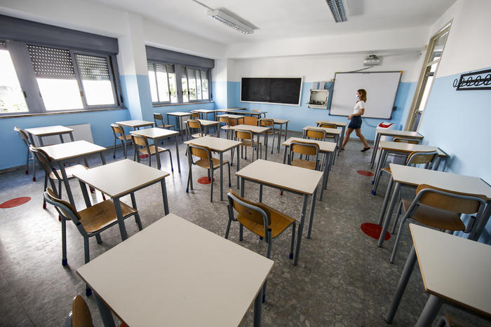 Allerta meteo, scuole chiuse a Castellammare e Torre del Greco ...