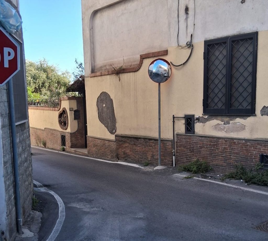 Vandali a Trecase, il sindaco De Luca sbotta: "Vergognatevi ...