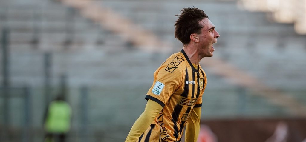 Pazzo Sorrento, va sotto 0-2 e segna due gol nel finale - Metropolisweb