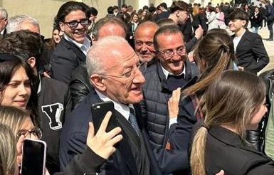 Regata e sanità, De Luca all’attacco di Fico e Manfredi - Metropolisweb