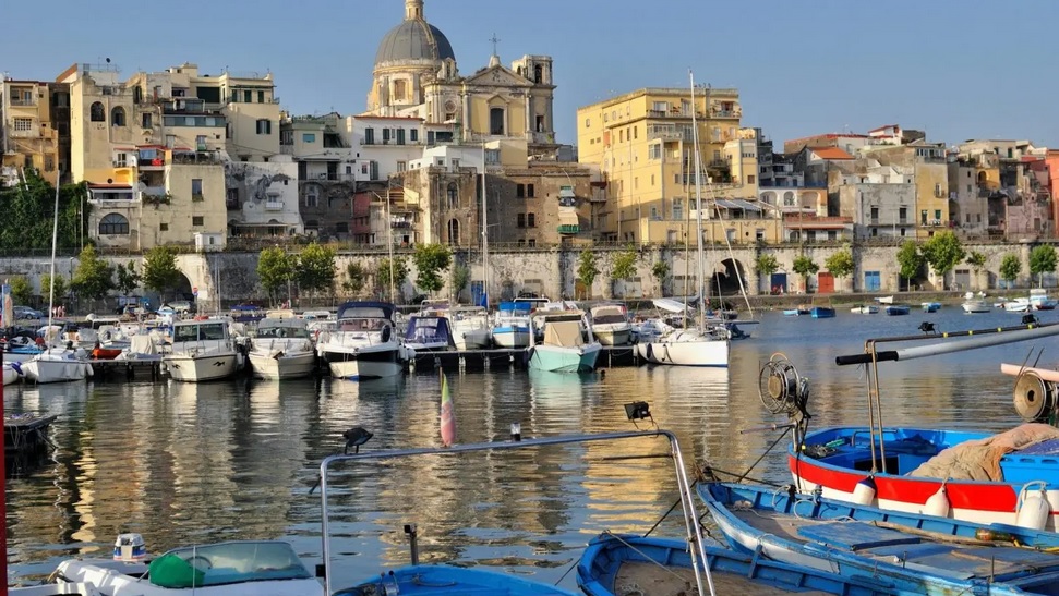 Ragazzi in fuga da Torre Annunziata, i Giovani democratici: «Servono ...
