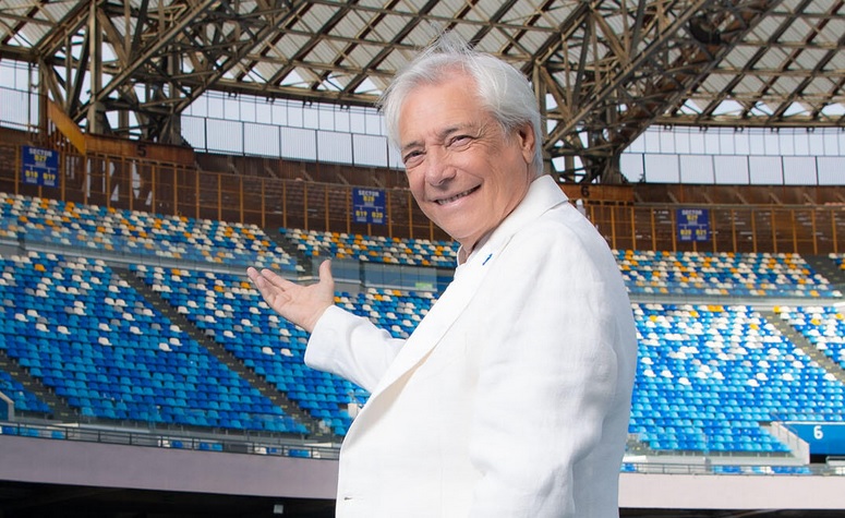Nino D'Angelo in concerto all'Anfiteatro di Pompei - Metropolisweb