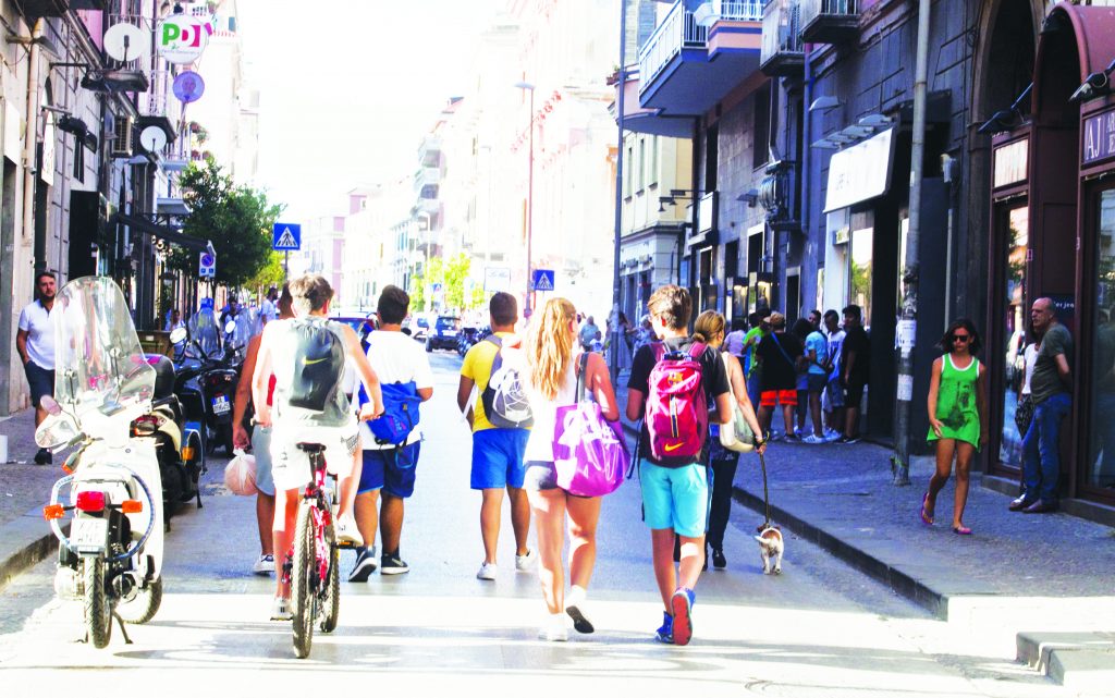 Castellammare. Apre un infopoint turistico al Comune - Metropolisweb
