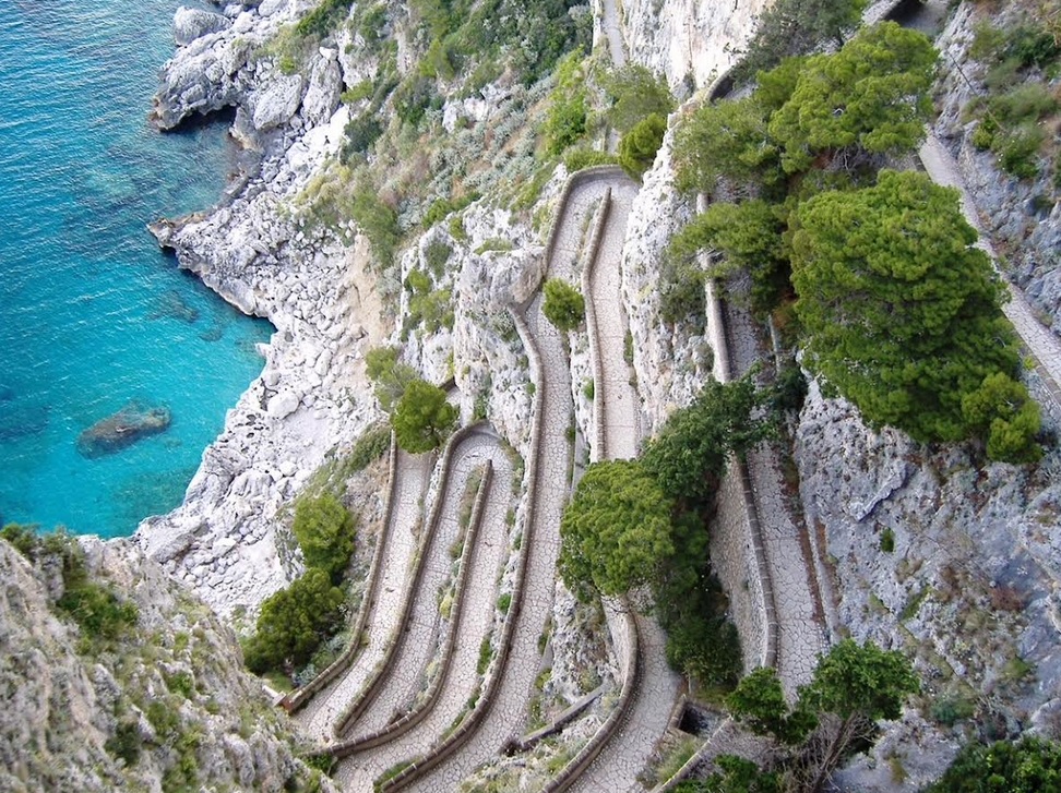 Capri riaccende la magia di Via Krupp: riapre la strada panoramica ...